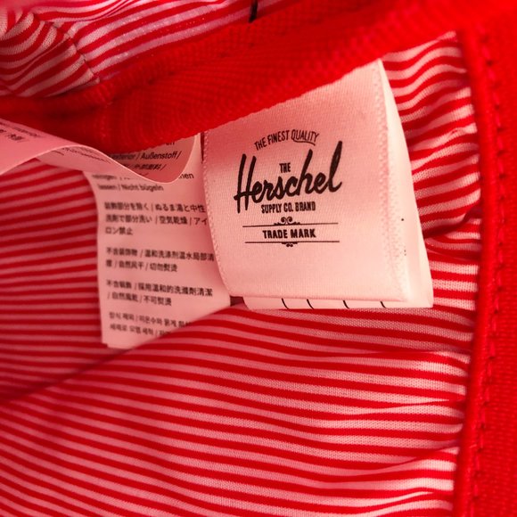 Herschel Supply Company | Bags | Herschel Supply Settlement Midi Daisy ...